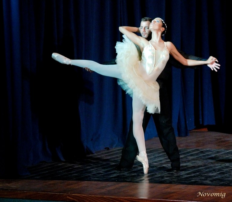 Six Famous Ballets - GISELLE (1841), PAQUITA (1846), COPPÉLIA (1870 ...