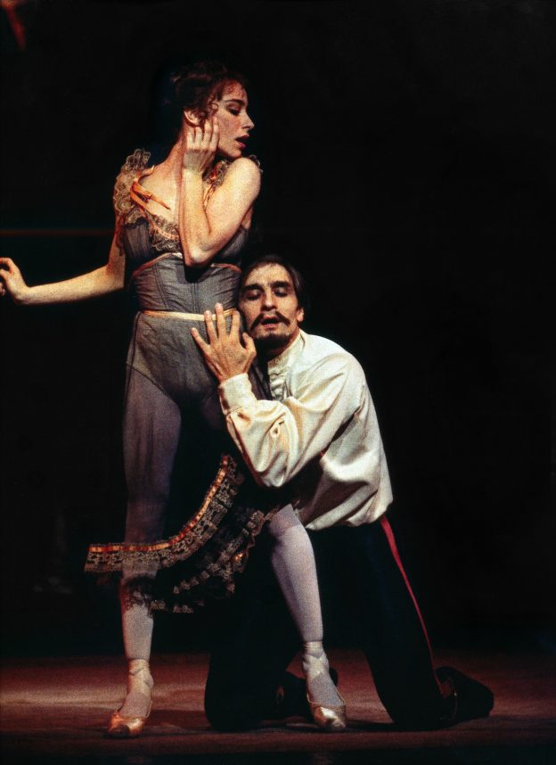 Six Famous Ballets - GISELLE (1841), PAQUITA (1846), COPPÉLIA (1870 ...