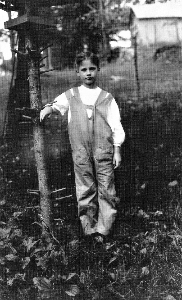 UNITED STATES. LEE MILLER (1907-1977), Photographer, Surrealist, and ...